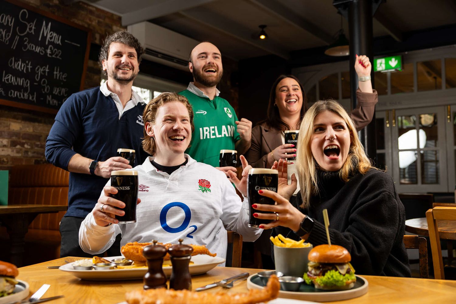 Lass O'Richmond Hill | Young's Pub and Restaurant in Richmond